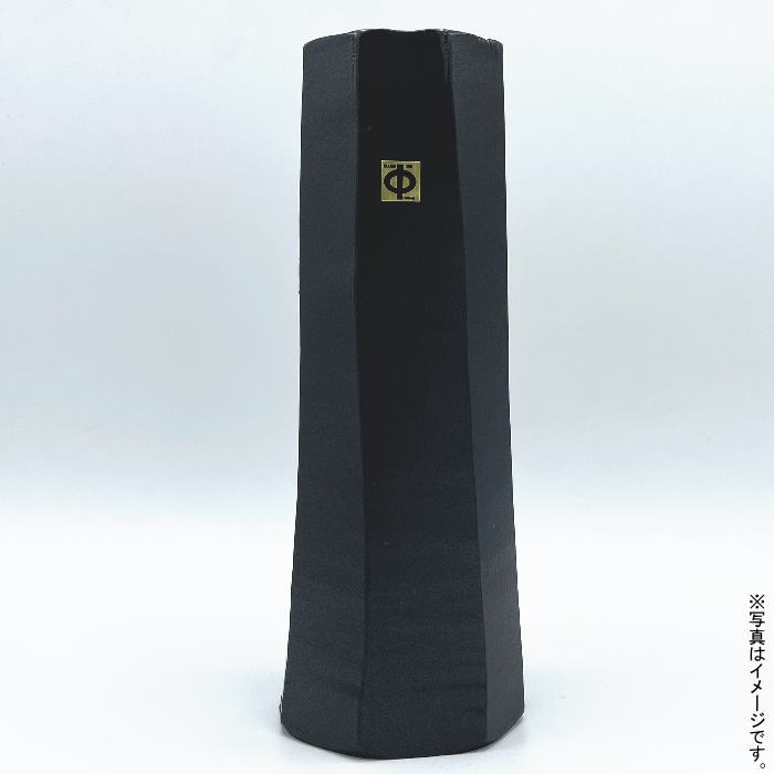 商品サイズ／口径6cm、高さ21cm、底8cm 重量／770g 材質／陶器 箱サイズ／10.5×26×10.5cm　ダンボール箱入　 日本製ギフト対応
