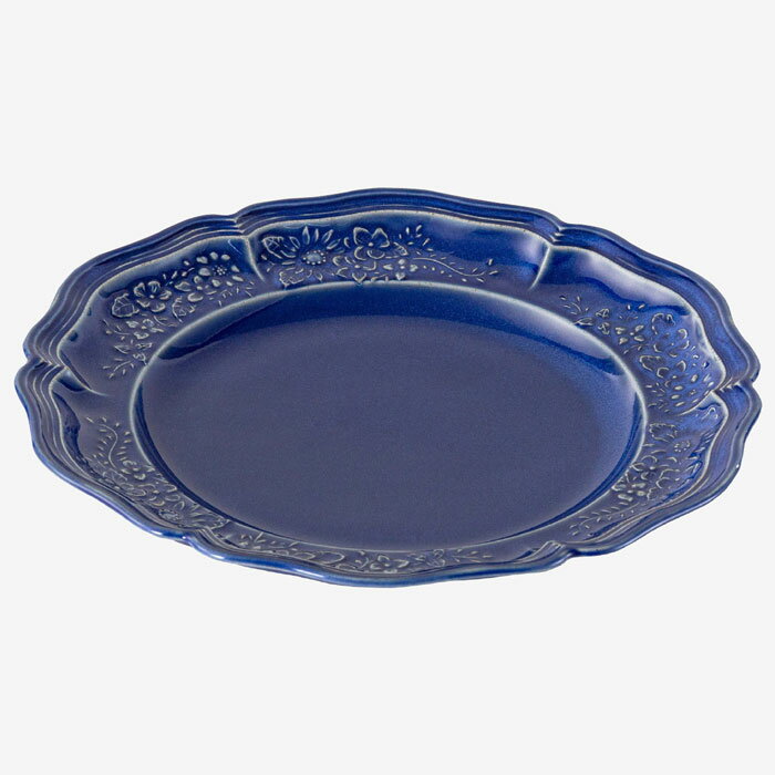 1枚の仕様 商品サイズ／φ23.5×H3cm 商品重量／450g 材質／陶器 産地／波佐見 Ombre（オンブル）　仏語で「影」 リムに施されたしなやかでラグジュアリーなラインが印象的 レリーフが生む影や濃淡がドラマチックにお料理を演出 ア...