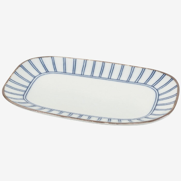 1枚の仕様 商品サイズ／19×12.5×2cm 商品重量／235g 材質／磁器 産地／美濃　