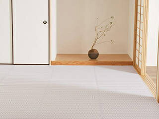 商品説明サイズ(cm)：348×440　厚み(mm）：3素材：表面：ポリオレフィン系複合樹脂 縁：麻54％ 綿46％ 機能：-洗濯：ウォッシャブルすべり止め：なしホットカ−ペット床暖房：非対応原産国：中国パステルカラーがかわいい、水拭きでき...
