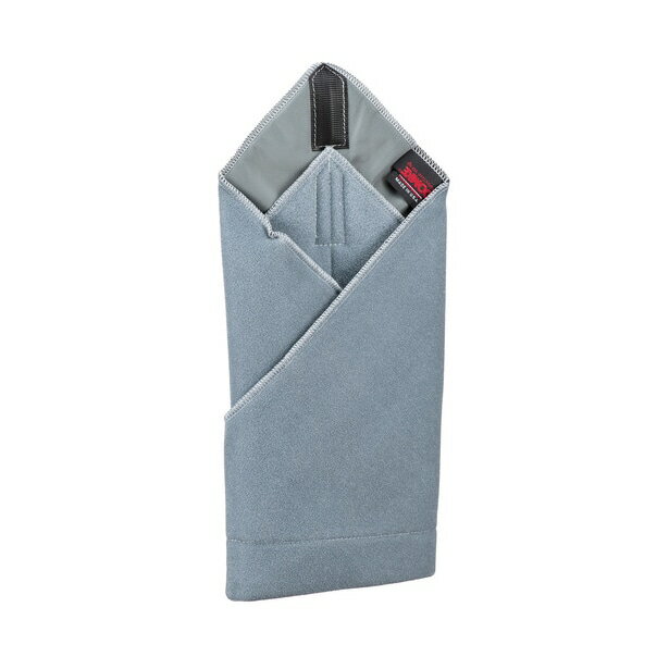 サイズ 48cm角 レンズを装着した一眼レフを包む事が出来ます。 製品特徴 ドンケ製のカメラ用のプロテクティブ(protective=保護性)ラップ(wrap=包布)です。風呂敷状に裁断されたベルクロ(メス)生地を表に使い、裏は滑りの良いナ...