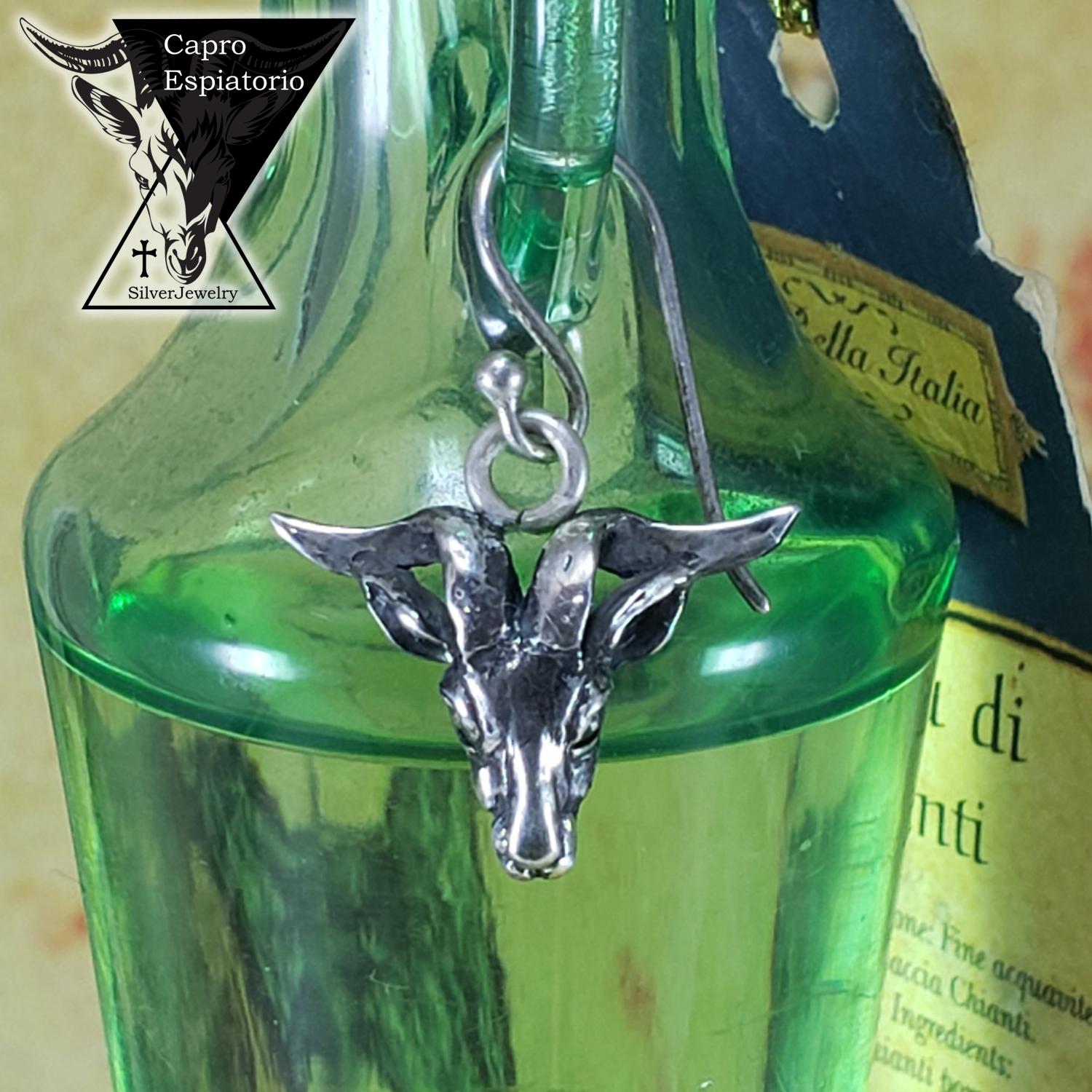 商品詳細 ブランド Capro Espiatorio/カプロ・エスピアートリオ 商品説明 ※こちらの商品は受注制作となります。お届けに3週間〜1ヶ月前後頂きますのでご了承下さい。 ※受注制作品につきましてはご注文後のキャンセル、商品の返品・...