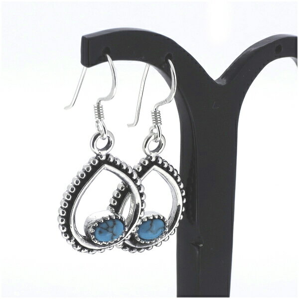 ※表示価格はペア(2個)の価格です。 商品データ ・商品番号 [FA-E-1273] ・素材: シルバー925 (2P/両耳用/石/オーバル/ドロップ) 【その他のピアスはこちら】 楽天BOX受取対象商品/銀の蔵/新宿銀の蔵/Ginnoku...