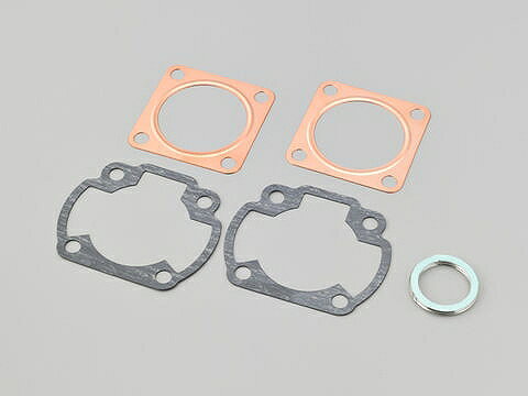 【DAYTONA(デイトナ)】 47241 ビッグボア用 ガスケットセット品番47241カラーサイズタイプ説明・45427用補修部品。ガスケットセット：ヘッドガスケット、ベースガスケット、エキゾーストガスケット備考注意事項商品の詳細な情報に...