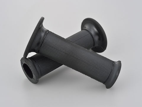 【DAYTONA(デイトナ)】 73254 スーパーハイスロットル用リペアスグリップ（29238、29240） ブラック品番73254カラーブラックサイズタイプエンド貫通説明当社スーパーハイスロキット（29238/29240）の補修グリップ...