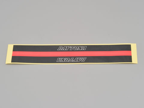 【DAYTONA(デイトナ)】 79956 エンジンプロテクター用 リペアステッカー 2枚セット ブラック/レッド品番79956カラー-サイズ-タイプ-説明-備考-注意事項-商品の詳細な情報については、メーカーサイトでご確認ください。商品及...