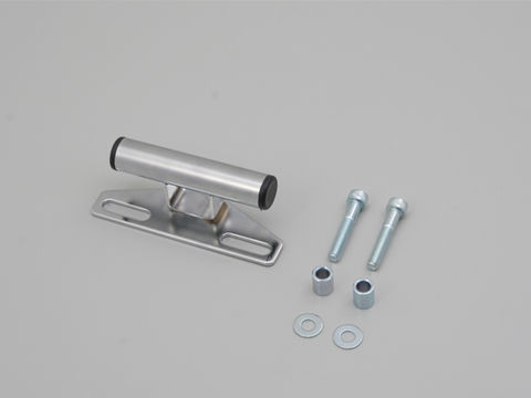 【DAYTONA(デイトナ)】 92747 マルチバーホルダー ハンドルポストクランプ【品番】92747【カラー】クローム【サイズ】【タイプ】ショートロータイプ【説明】ハンドル周辺に装着物を取り付けるのに便利なマルチバーホルダーに、長さ10...
