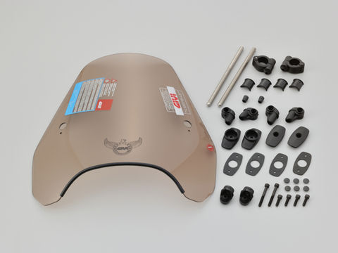【DAYTONA(デイトナ)】 93973 GIVI中型ウインドスクリーン A601 ブラウン H370mm×W425mm【品番】93973【カラー】ブラウン【サイズ】H370mm×W425mm【タイプ】中型ウインドスクリーン【説明】アメリ...
