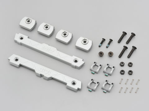 【DAYTONA(デイトナ)】 96870 GIVI Z2304R アタッチメント（左右セット）【品番】96870【カラー】【サイズ】【タイプ】【説明】アッパーアタッチメント×2個、 BOLT（ M8X40）× 4個（ M6X25）×2個、...