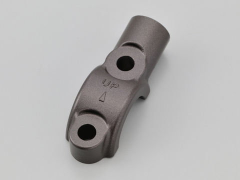 【DAYTONA(デイトナ)】 65822 NISSIN ラジアルブレーキマスターシリンダー用ミラーホルダー ブラウン品番65822カラーブラウン塗装サイズM10×P1.25タイプ説明●リザーバータンクへのパイプ（※コネクター/42428）...