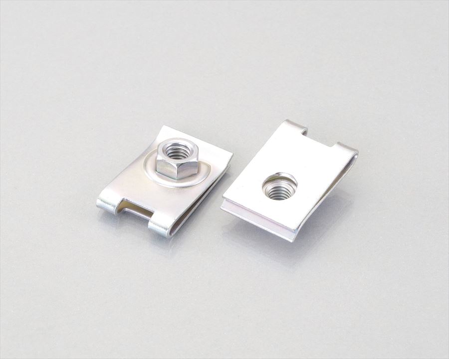 ●スチール製クロメート●適合板厚：0.8〜1.6mm※実際の商品とは色合いが異なる場合があります。ご了承下さい。適合車種汎用商品の詳細な情報については、メーカーサイトでご確認ください。商品及び品番は予告なく変更が行われる事がございます。【ご...