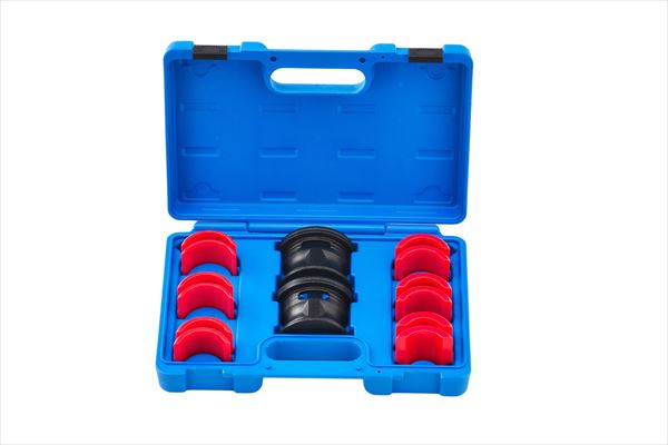 モトクロッサー、トレール車のフォークオイルシールを打ち込む為の専用工具。 アダプターサイズ （mm） : 40／41／, 42／43, 45／46, 47／48, 49／50メーカー品番[カタログ品番]：PGR0065色[カラー]：ブラック...