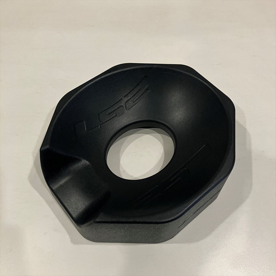LS2の硬質ウレタンヘルメットメンテナンスリングです。商品の詳細な情報については、メーカーサイトでご確認ください。商品及び品番は予告なく変更が行われる事がございます。【ご注文の際の注意事項】●適合・取付・ご使用は、お客様にて判断の上お願い致...
