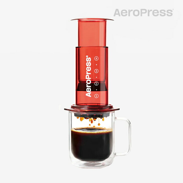 DISCRIPTION -製品説明- アメリカのアウトドア・スポーツ玩具メーカー「AeroPress, Inc.」（アメリカ エアロプレス）が開発した、空気圧を利用したコーヒー抽出器具「エアロプレス」。 空気圧抽出は過度な苦みを抑えてコーヒ...