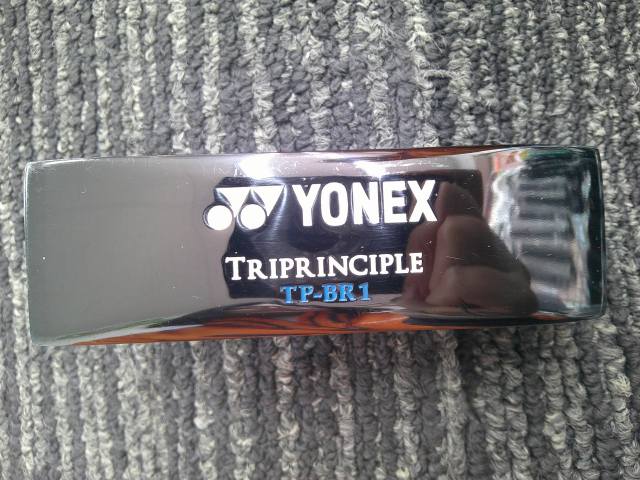 ■ 商品詳細 ■ 種別 パター メーカー ヨネックス モデル TRIPRINCIPLE TP-BR1 シャフト オリジナルカーボン[34］ フレックス ロフト 3 本数 1 番手 P 長さ 34.5 クラブ重量 543 バランス D8 キッ...