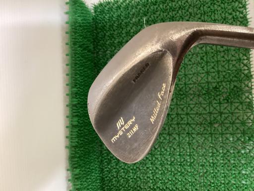 タイプ男性用利き手右利き商品コード2100398182659クラブ種別ウェッジメーカー名ミステリー（和宏エンタープライズ）商品名MYSTERY　211MF（ノーメッキ黒染め）　SW発売年シャフト純正特注シャフトシャフト材質その他メーカーフレ...