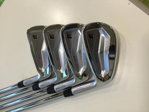 タイプ男性用利き手右利き商品コード2100398794647クラブ種別アイアンセットメーカー名ブリヂストン商品名BRIDGESTONE　241CB　6S発売年2024シャフトリシャフトシャフト材質メーカーフレックスその他フレックスその他クラ...