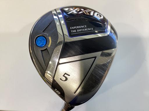 タイプ男性用利き手右利き商品コード2100402223682クラブ種別フェアウェイウッドメーカー名ダンロップ商品名XXIO（2020）　5W発売年シャフトXXIO　MP1100（FW）シャフト材質メーカーフレックスRフレックスRクラブセット...