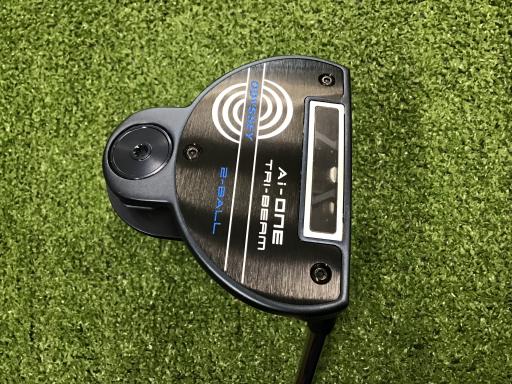 タイプ男性用利き手右利き商品コード2100390220007クラブ種別パターメーカー名オデッセイ商品名Ai−ONE　TRI−BEAM　2−BALL　CH　33インチ発売年2024シャフトSTROKE　LAB　90　スチールシャフト材質スチー...