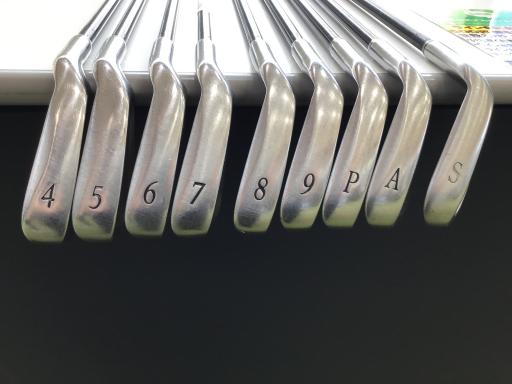 タイプ男性用利き手右利き商品コード2100397752617クラブ種別アイアンセットメーカー名ダンロップ商品名XXIO（2002）　10S発売年2002シャフトXXIO　MP200シャフト材質メーカーフレックスRフレックスRクラブセット組合...