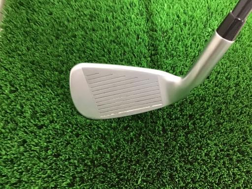 タイプ男性用利き手右利き商品コード2100399501374クラブ種別ユーティリティメーカー名ピン商品名G410　CROSSOVER　U3発売年2019シャフトALTA　J　CB　RED（UT）シャフト材質カーボンメーカーフレックスSRフレ...