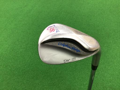 タイプ男性用利き手右利き商品コード2100402392791クラブ種別ウェッジメーカー名キャスコ商品名Dolphin　Wedge　DW−123　シルバー　56°発売年2023シャフト純正特注シャフトシャフト材質その他メーカーフレックスSフレ...