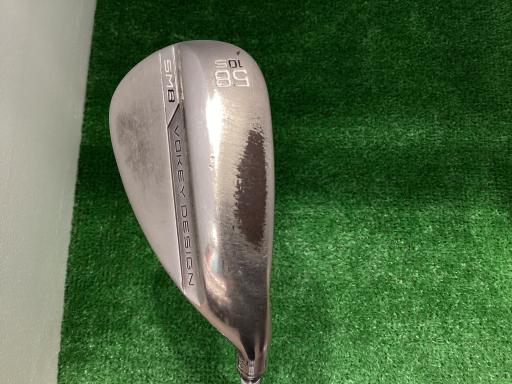 タイプ男性用利き手右利き商品コード2100377770419クラブ種別ウェッジメーカー名タイトリスト商品名VOKEY　SPIN　MILLED　SM8　ブラッシュドスチール　58°／10°S発売年2020シャフトDynamic　Gold　EX...