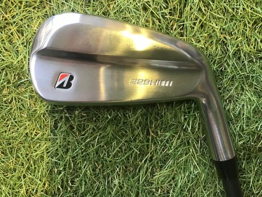 タイプ男性用利き手右利き商品コード2100395158213クラブ種別ユーティリティメーカー名ブリヂストン商品名BRIDGESTONE　B−Limited　229HI　H3発売年2022シャフトリシャフトシャフト材質リシャフトメーカーフレッ...