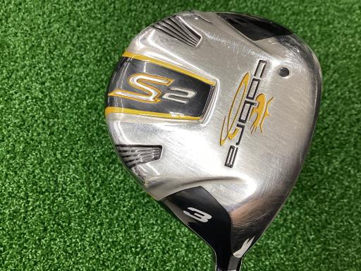 タイプ男性用利き手右利き商品コード2100394301962クラブ種別フェアウェイウッドメーカー名コブラ商品名KING　cobra　S2　3W発売年2010シャフトMotore　S2　50Jシャフト材質カーボンメーカーフレックスSフレックス...