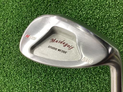 タイプ男性用利き手右利き商品コード2100398838907クラブ種別ウェッジメーカー名MASDA商品名MASDA　STUDIO　WEDGE　M425　SW発売年2013シャフトNS　PRO　MODUS3　TOUR120シャフト材質スチール...