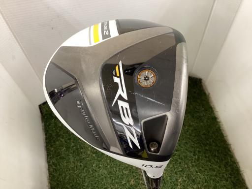 タイプ男性用利き手右利き商品コード2100403101392クラブ種別ドライバーメーカー名テーラーメイド商品名RBZ　STAGE　2　10．5°発売年2013シャフトTM1−213（ドライバー）シャフト材質カーボンメーカーフレックスRフレッ...