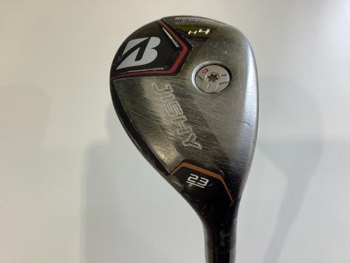 タイプ男性用利き手右利き商品コード2100395185424クラブ種別ユーティリティメーカー名ブリヂストン商品名BRIDGESTONE　J15HY　U4発売年2014シャフトTour　AD　J15−11Hシャフト材質カーボンメーカーフレック...