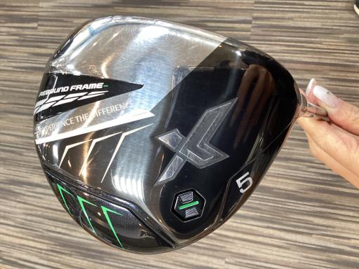 タイプ男性用利き手右利き商品コード2100381381274クラブ種別フェアウェイウッドメーカー名ダンロップ商品名XXIO（2022）　eks　5W発売年2021シャフトMiyazaki　AX−2（FW）シャフト材質カーボンメーカーフレック...