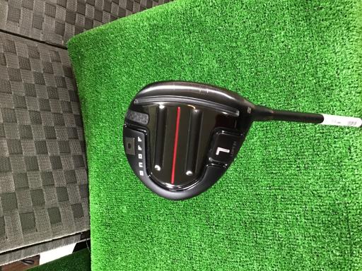 タイプ男性用利き手右利き商品コード2100402069198クラブ種別フェアウェイウッドメーカー名グローブライド商品名ONOFF　ARMS（2024）　AKA　7W発売年2024シャフトSMOOTH　KICK　MP−524Fシャフト材質カー...