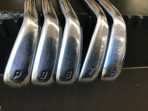 タイプ男性用利き手右利き商品コード2100352753215クラブ種別アイアンセットメーカー名ブリヂストン商品名TOUR　B　JGR　HF3（2019）　5S発売年2019シャフトTOUR　AD　for　JGR　TG2−IRシャフト材質メー...