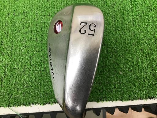 タイプ男性用利き手右利き商品コード2100402818413クラブ種別ウェッジメーカー名オリマーゴルフ商品名ORLIMAR　SPORT　SPIN　BITE　52°発売年シャフトオリジナルカーボンシャフト材質カーボンメーカーフレックスその他フ...