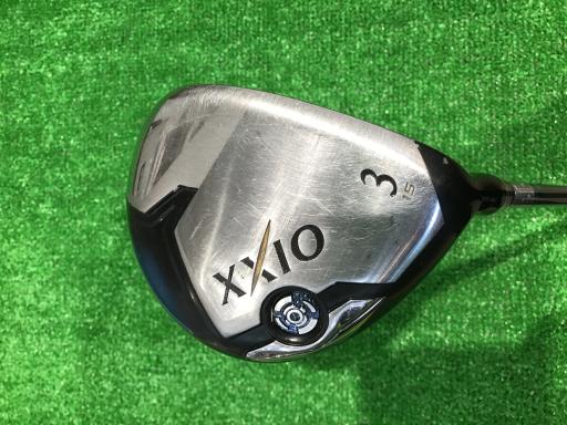 タイプ男性用利き手右利き商品コード2100396125597クラブ種別フェアウェイウッドメーカー名ダンロップ商品名XXIO（2012）　3W発売年2011シャフトXXIO　MP700（フェアウェイ）シャフト材質カーボンメーカーフレックスSR...