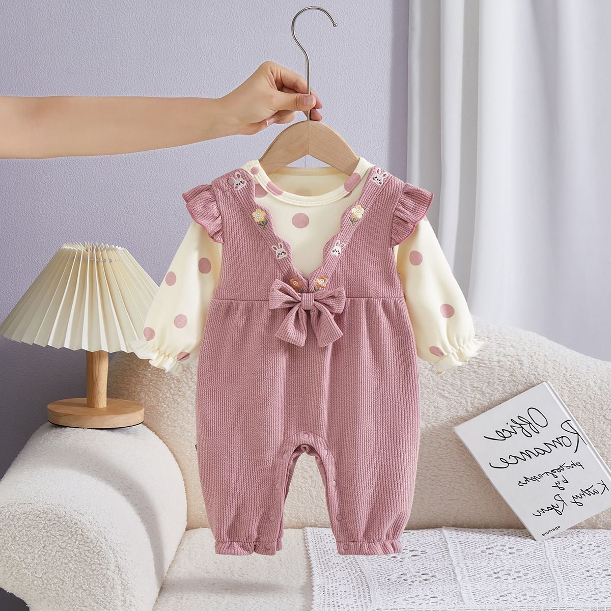 商品情報 【商品名】 ベビー服 女の子 カバーオール ロンパース 新生児服 子供服 可愛い 出産祝い ギフト 誕生日 【商品仕様】 カラー：ピンク サイズ：66 73 80 90 【おススメポイント】 肌ざわり良好-綿95%・ポリウレタン5...