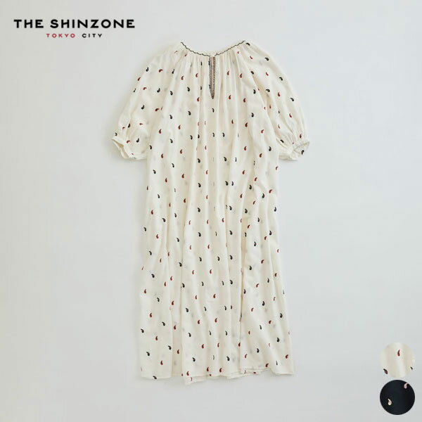 メーカー希望小売価格はメーカーサイトに基づいて掲載しています Shinzone 一覧はこちら ギフトラッピング希望について【 Shinzone 】 26MMSOP02 PAISLEY EMBROIDERED DRESS 軽やかで程よい透け感...