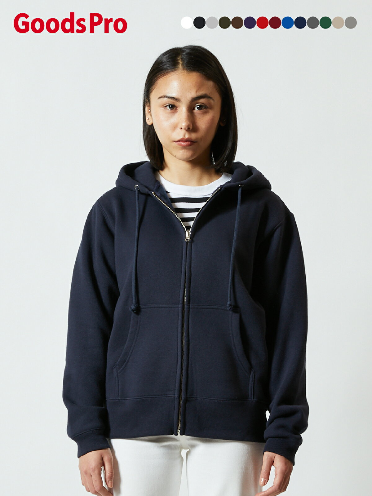 裏起毛×フルジップパーカは、秋冬シーズン最強タッグ着脱が容易なフルジップタイプは、屋内外のアウターとして重宝！裏地はふかふかで保温性の高い裏起毛にしながら、T/C（綿×ポリエステル）の生地にすることで軽くて丈夫なスウェットに仕上げました。表...