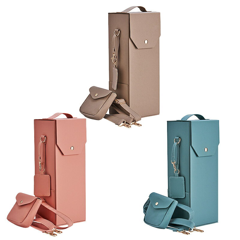 Harmonia seriesのドールにご使用いただける専用キャリーケースが登場です。合皮を使用した頑丈なケースと、大切なドールを優しく保護する箱型お布団が付属します。さらに、持ち運びに便利なショルダーベルトと、ネームタグが付属します。Ha...