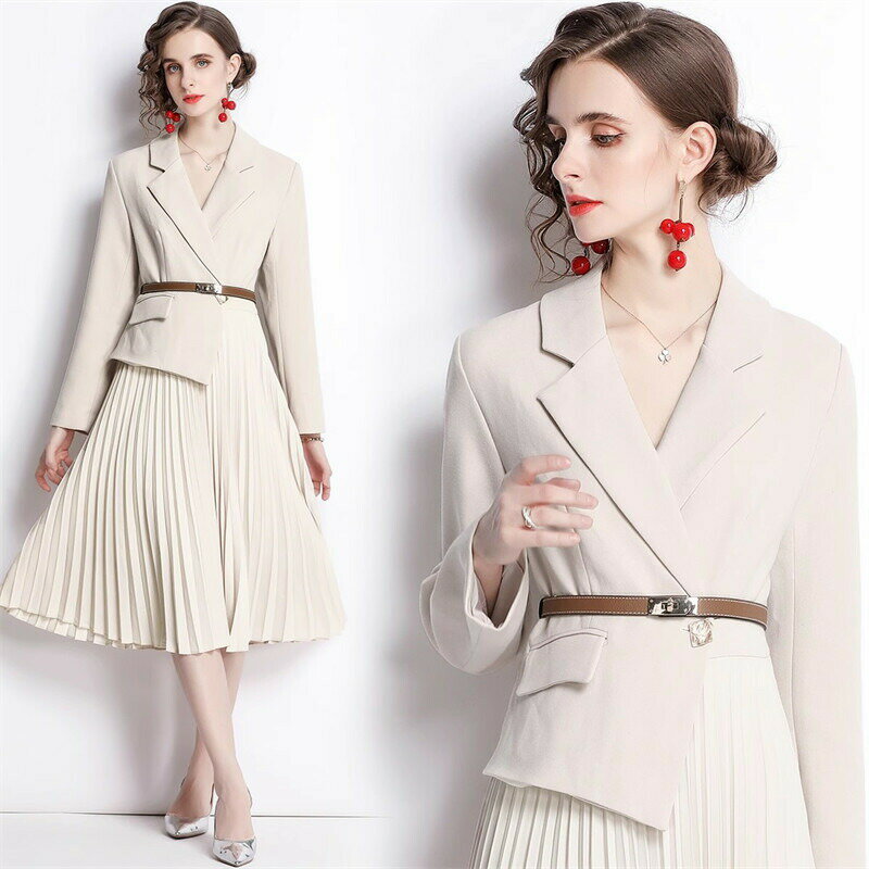 商品情報 商品名 ワンピーススーツ レディース ロング丈 素材 ポリエステル100％ カラー ベージュサイズ 各サイズの寸法については画像のサイズ表にご参照ください。 生産国 中国 包装について 環境保護の観点から、「簡易包装」を推進してお...