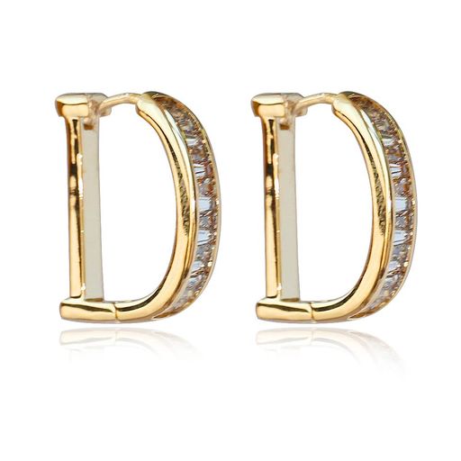 金属アレルギー対応]18Kゴールドメッキ銅+CZジルコニア+スタッドシルバーのシルバーです。 【きれいめ華やかデザイン】二重に広がるリングピアスの片方にジルコニアを敷き詰め、温かみのあるリング本体と、輝くジルコニアをミックス。サイズにもこだ...