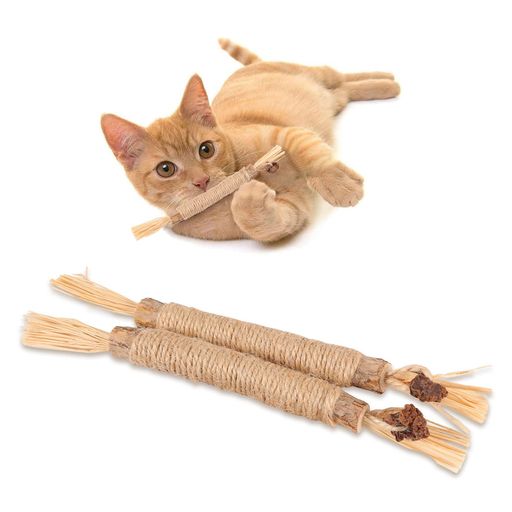 「天然素材でできた猫おもちゃ」天然ラフィア草・ジュートロープ・マタタビの実と木といった自然素材で作られており、猫が口にしても安心できる素材です。強いまたたびの香りと風味で猫の本能をくすぐる噛むおもちゃです。 「遊びながら口まわりもすっきり快...