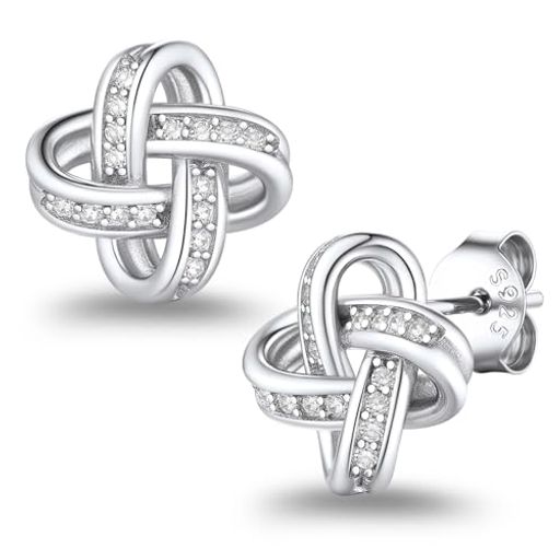 [ノットピアス]ノットモチーフのジルコニアピアスです。ボリュームがありながらもエレガントな印象でコーディネートを上品に仕上げてくれます。 [結び目ピアス]ノットモチーフは「結び目」のことを指し、縁や絆を結び幸運を呼び込むという意味を持ちます...