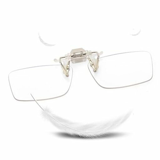 【クリップ式・簡単装着】クリップ式老眼鏡でワンタッチで取り付けられます。お使いの眼鏡に挟むだけで一秒で装着完了です。また、跳ね上げ式なので、お使いにならない時には跳ね上げていい、掛け外しは不要でとても便利です。 【高品質レンズ】ハイビジョン...