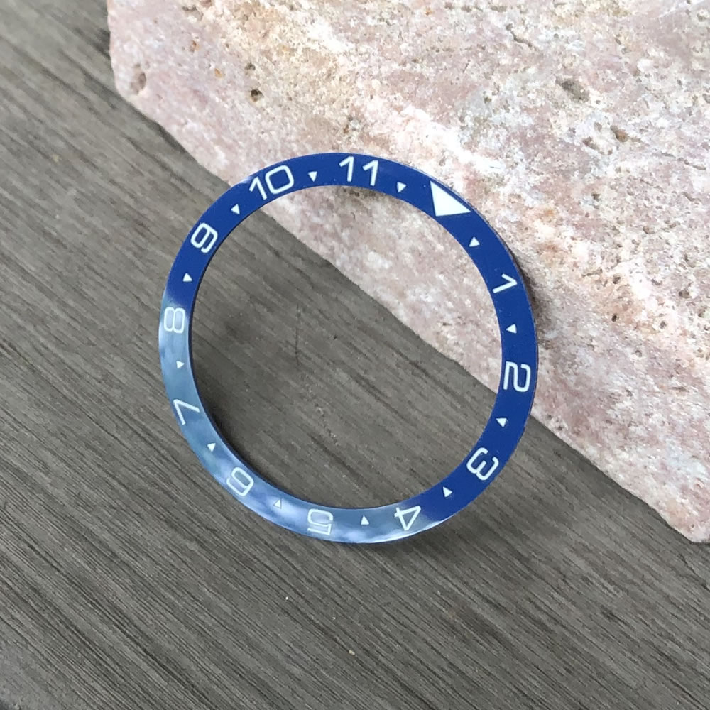 LEVEL7 2014年3月、『オンリーワン』をブランドコンセプトにオールハンドメイドのレザークラフトブランド【LEVEL7】として誕生。 2018年、コダワリを100％製品に詰め込むため、自社にレザー工房を構え自社製造を開始。 2020年...