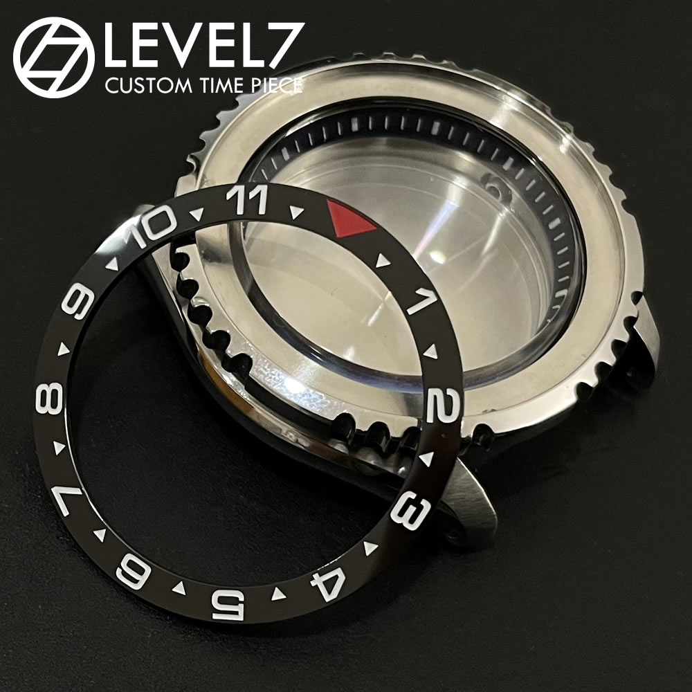 LEVEL7 2014年3月、『オンリーワン』をブランドコンセプトにオールハンドメイドのレザークラフトブランド【LEVEL7】として誕生。 2018年、コダワリを100％製品に詰め込むため、自社にレザー工房を構え自社製造を開始。 2020年...