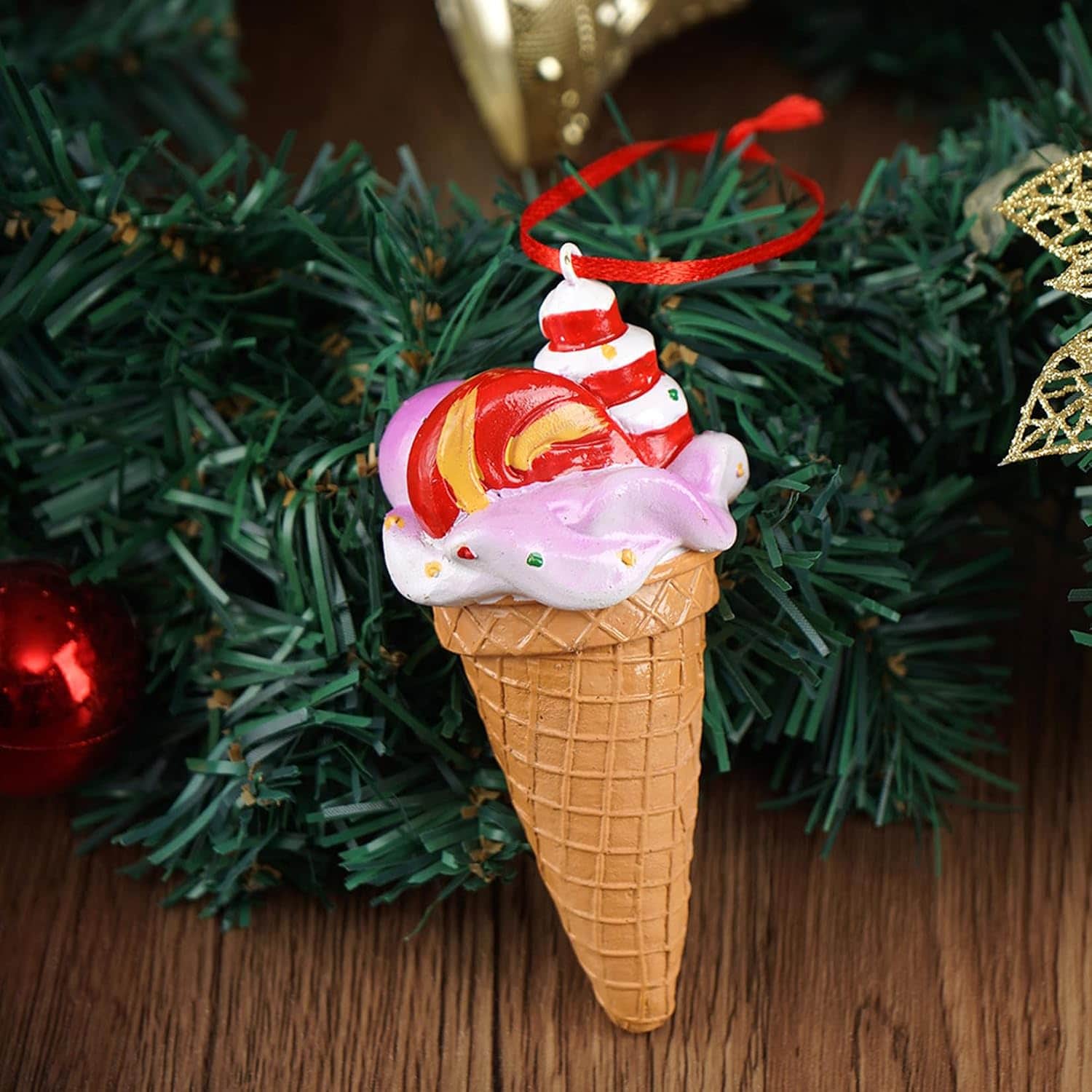 　　　 -------商品詳細------- ▼クリスマスの時期にクリスマスツリー、レストラン、ホテル、クラブなどを飾るのに適しています。クリスマスの暖かい雰囲気を高めます。 ▼高.品質の素材でできて、壊.れにくくで、触り心地も抜.群です。...