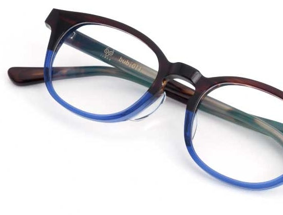 【 JxBUB (ブウブ) bub-011 】 ▼仕様 ・生産国:日本 made in japan ・素材:アセテート ・レンズサイズ:47mm ・レンズ天地サイズ:36mm ・ブリッジサイズ:19mm ・テンプルサイズ:143mm ▼フレ...